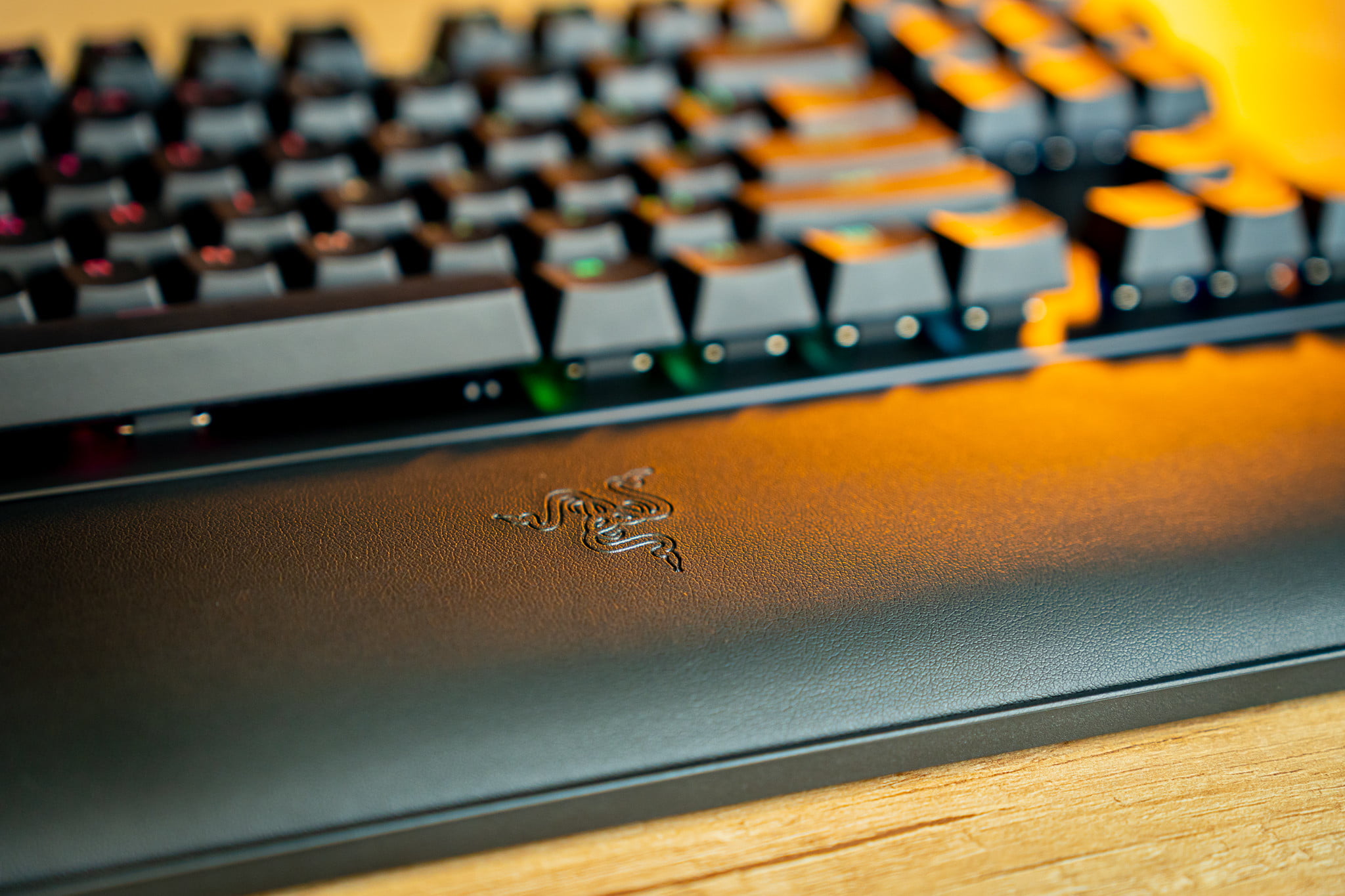 Razer Huntsman V2 Review: Perfection at a price? – Techcravers